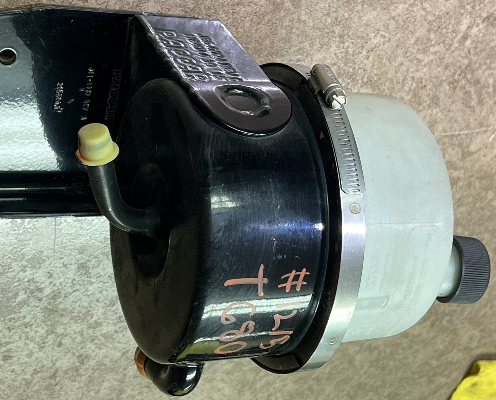 Kenworth PACCAR Power Steering Reservoir J86-6024 Removed From 2018 ...