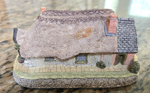 David Winter Cottages - Smiths Arms - SIGNED - 1986 - Original Box W ...