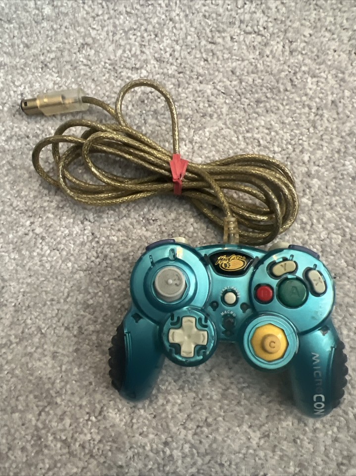 MadCatz MicroCon Macro Button Nintendo GameCube Controller Teal & Grey ...