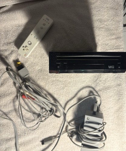 Nintendo Wii RVL-101 System With Cords And Controller | eBay