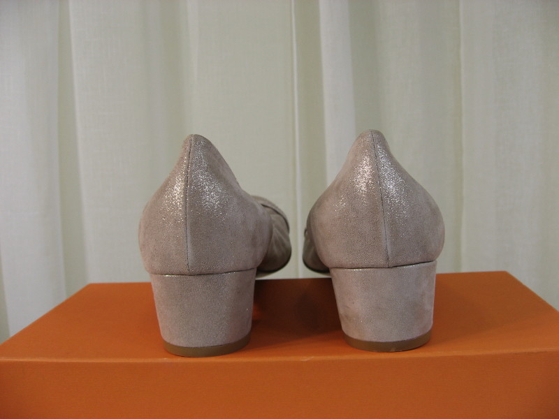 NIB AGL Womens Grace Cap Toe Elasticized Leather Pump EUR 42/US 12 ...