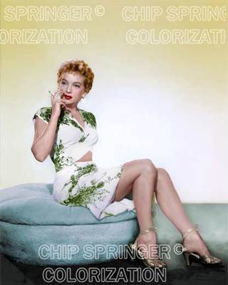 EVELYN KEYES ON A SMOKE BREAK SEXY BEAUTIFUL COLOR PHOTO BY CHIP ...