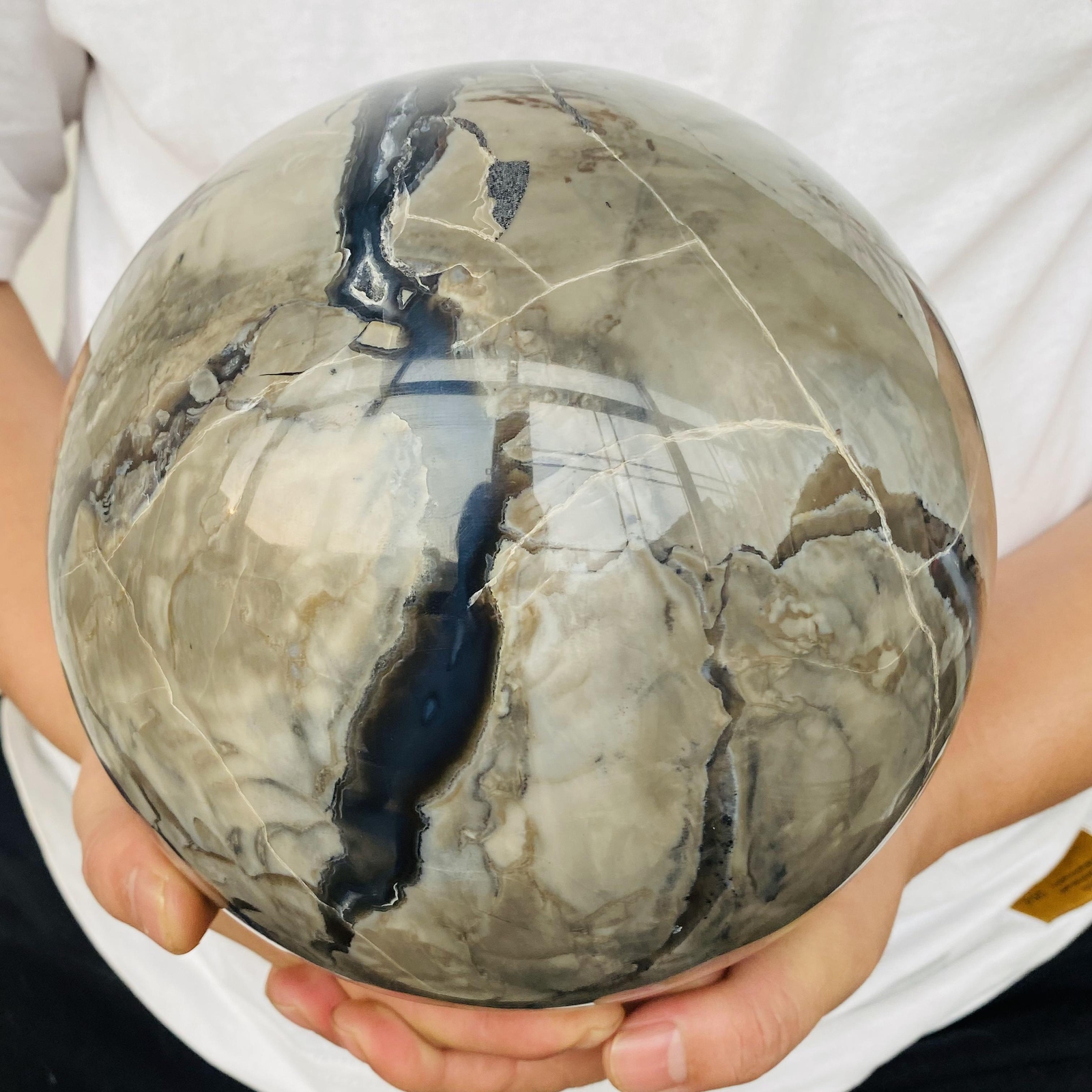 Natural Rare Volcanic Agate Crystal Sphere UV Reactive Gemstone Healing ...