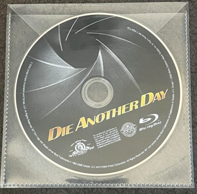 NEW DIE ANOTHER DAY (2002) - Blu-ray disc only in clear plastic ...