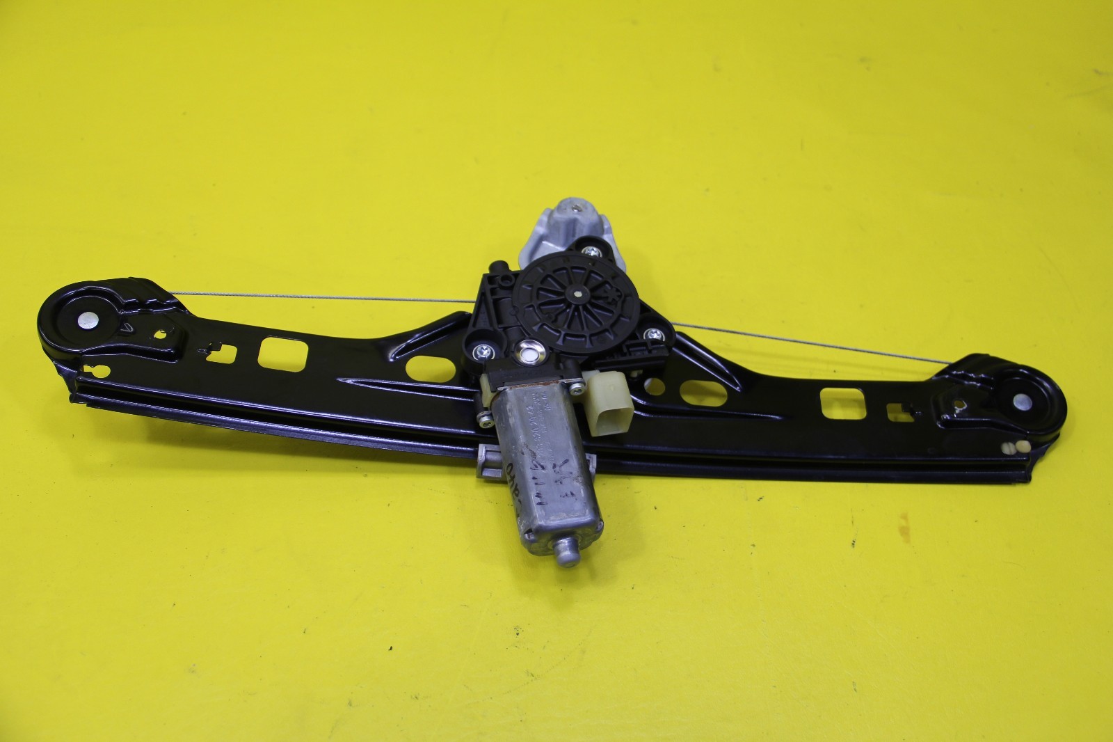 2001-2007 MERCEDES W203 REAR WINDOW REGULATOR LEFT DRIVER SIDE C230 ...