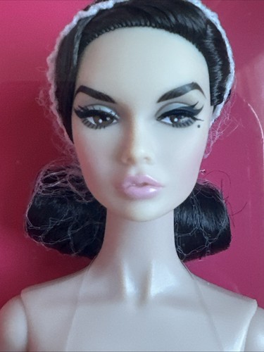 Integrity Toys Fashion Royalty Pink Of Perfection Poppy Parker 12” Doll ...