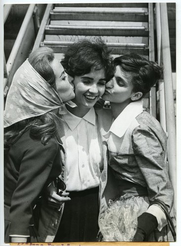 Les actrices Pascale Audret, Edith Loria, Willie Perkins. Journal d ...