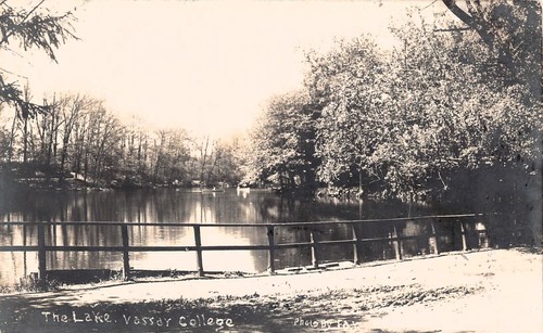 RPPC Vassar College Poughkeepsie NY New York Campus Lake Photo Vtg ...