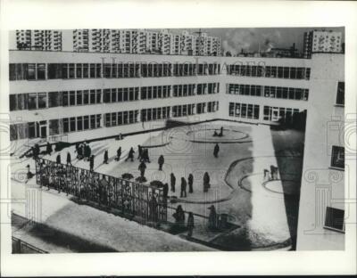 1972 Press Photo Soviet school building with 40 classrooms - noc28475 ...