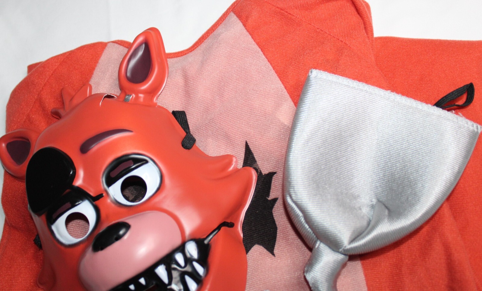 Five Nights at Freddy's Foxy Costume - Gem