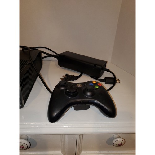 Xbox 360 S Slim Console w/Controller. | eBay