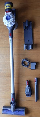 Dyson V7 Cordless Stick Vacuum Cleaner ZP9 | eBay Australia