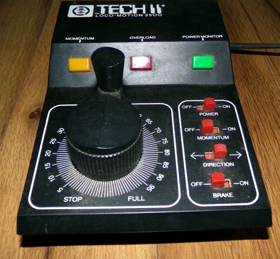 **UNTESTED* Vintage MRC Tech II Loco-Motion 2500 Model Train Control ...