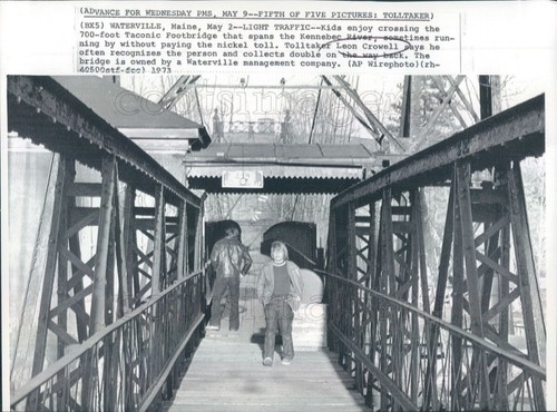 1973 Press Photo Ticonic Footbridge Two Cent Bridge Scene Waterville Maine | eBay