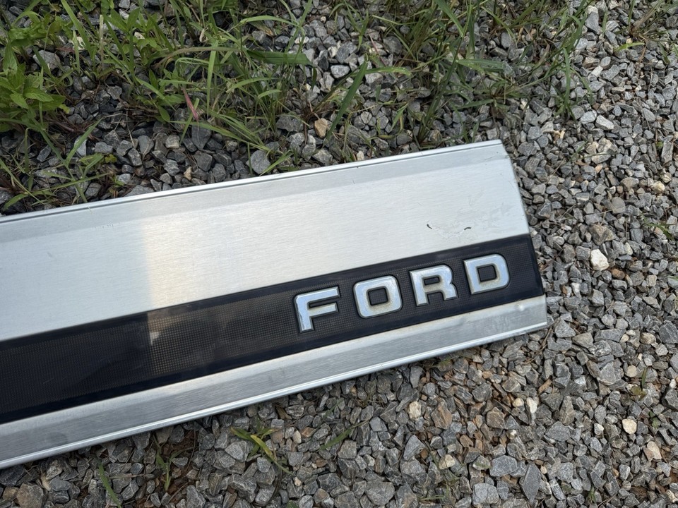 1987-1996 Ford F150 Tailgate Trim Finish Panel Back Molding Panel ...