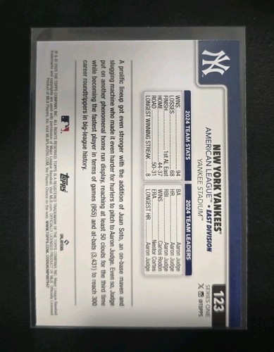 2025 Topps Series 1 Silver Diamante #123 Foil Holo Parallel New York ...