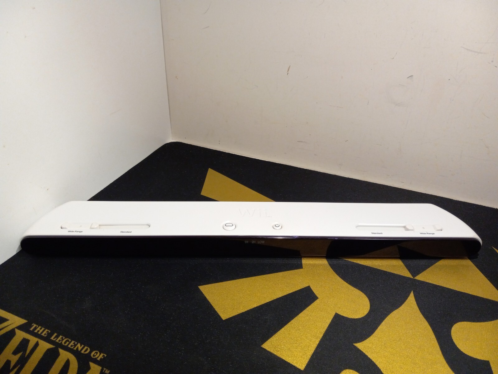 Nintendo Wii & Wii U Wide Range Wireless Ultra Sensor Bar White PowerA ...