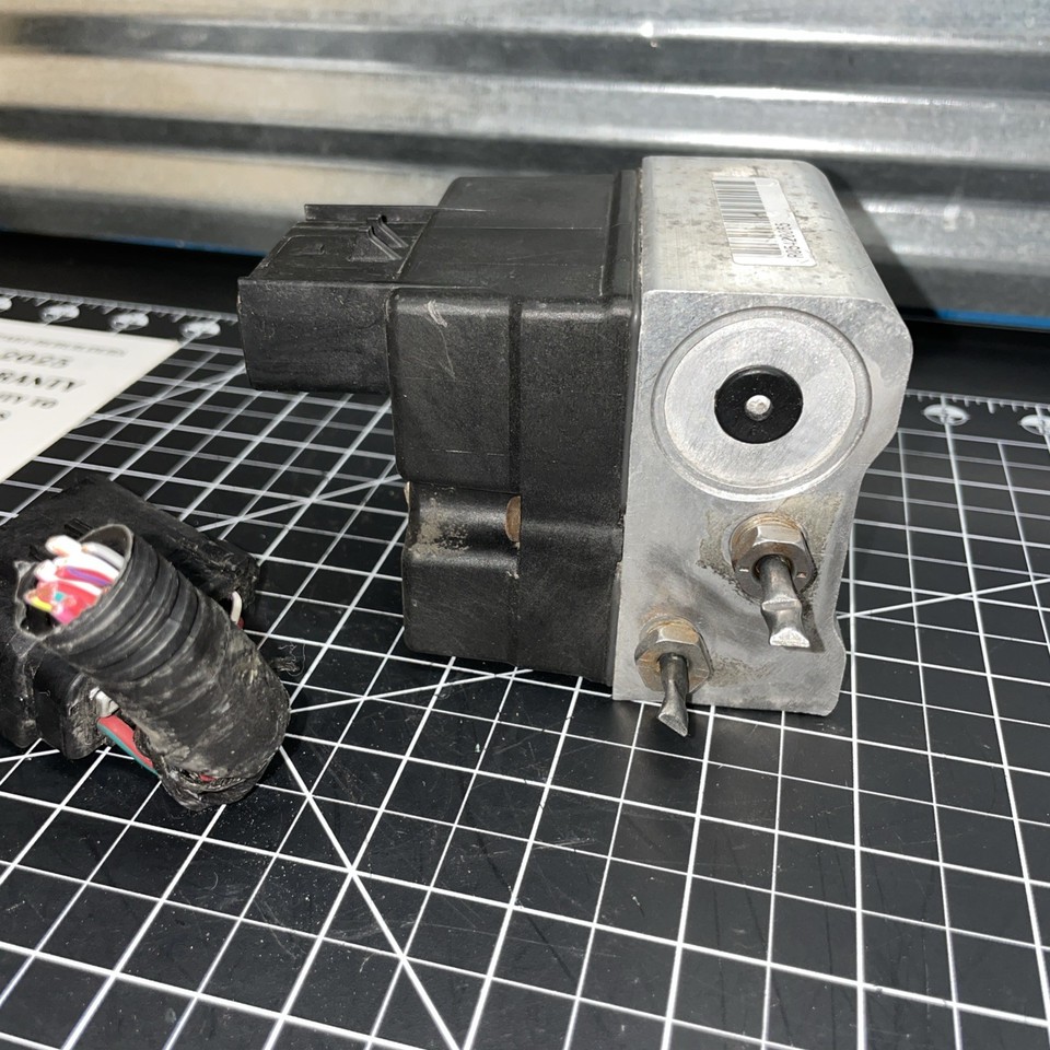 2002 DODGE DURANGO ABS CONTROL MODULE BRAKE PUMP UNIT 52113417AE OEM | eBay