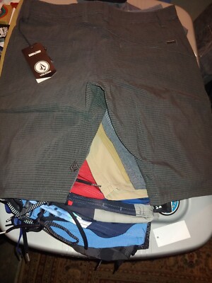Volcom Frickn Dry 21" Hybrid Surf & Turf Stretch Board Short Size 30 | eBay