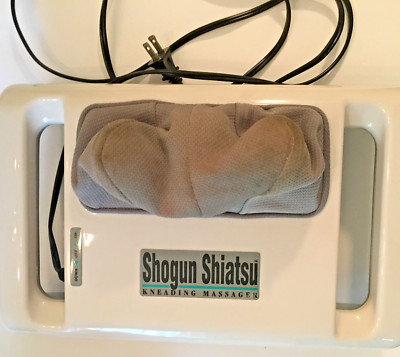Homedics Shogun Shiatsu KNEADING NECK HEAD MASSAGER Model SM-444 ...
