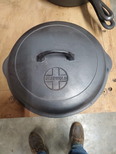 Griswold button logo Cast Iron Dutch Oven No. 8 Self Basting Lid 1098 ...