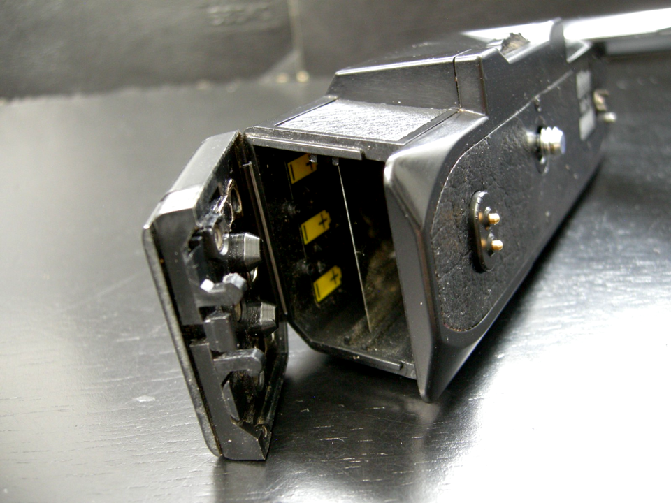 WORKING NIKON MOTOR DRIVE MD-E Winder for EM FG FG-20 35mm SLR camera ...