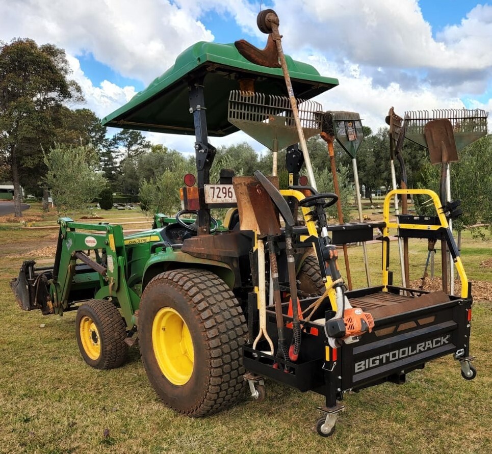 Big Tool Rack Ultimate Rack Tractor Carry All - fits on tractor 3 point ...