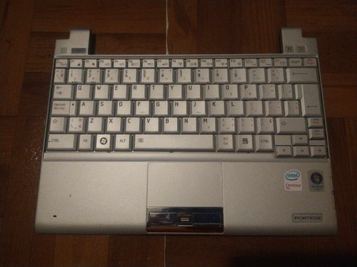 Toshiba Portege R500 Laptop Palmrest & Keyboard G83C000902CB | eBay
