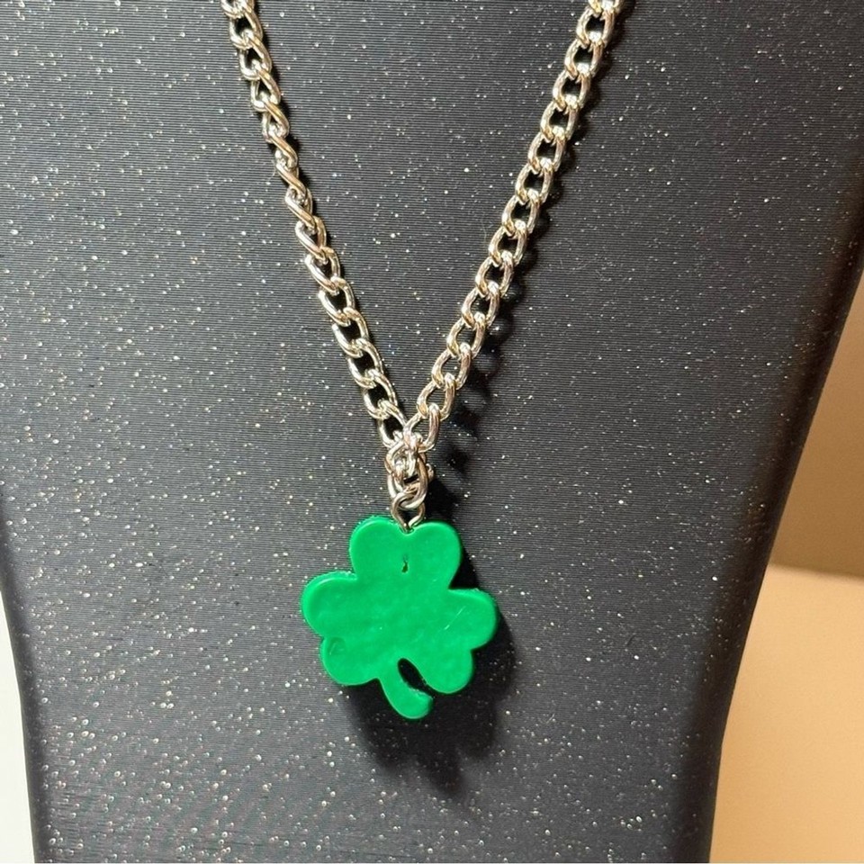 Green Clover Pendant Necklace – Silver Chain, Lucky Charm Jewelry | eBay