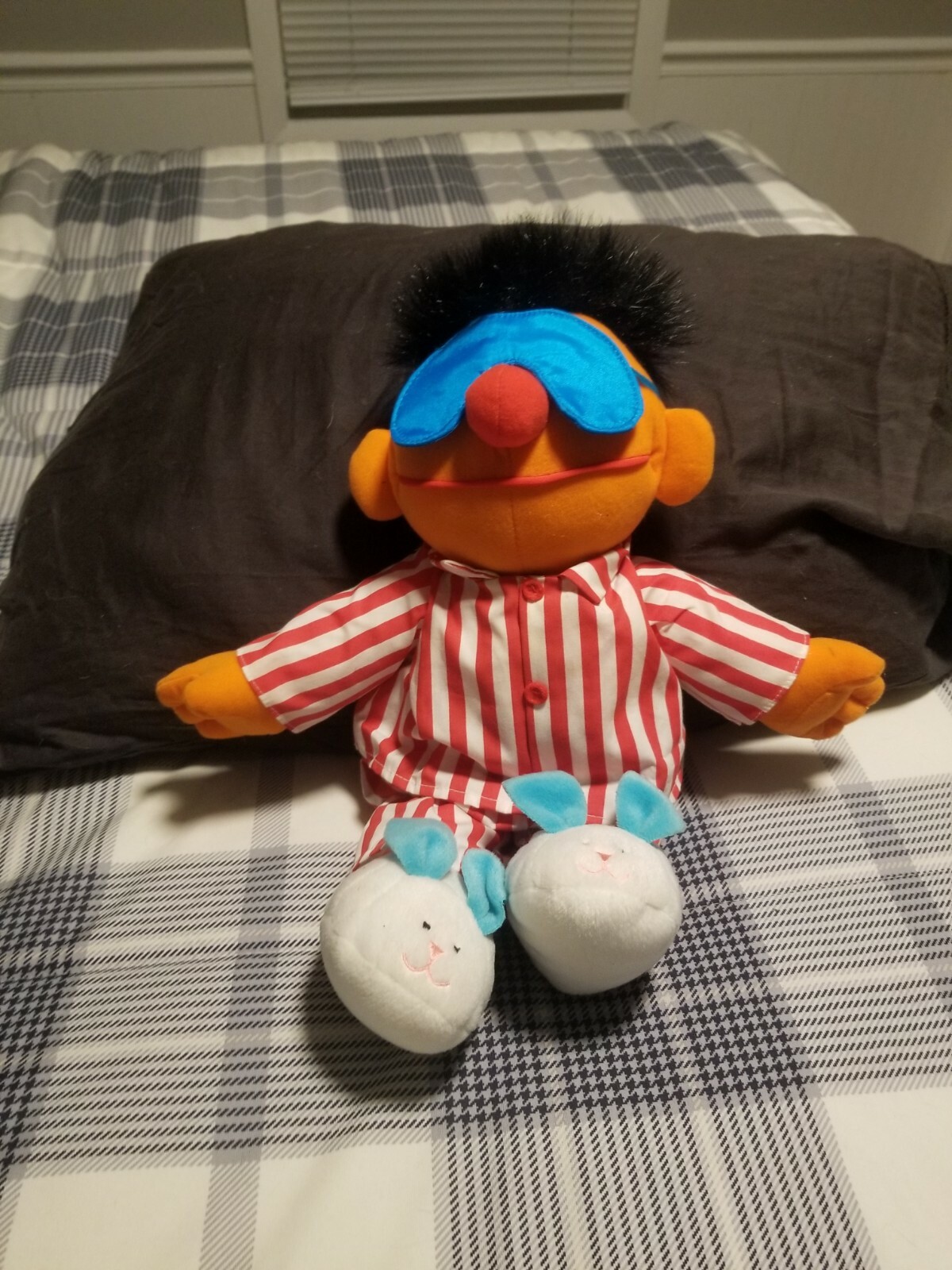 Vintage 1996 Tyco Sesame Street Ernie Sleep And Snore Talking & Singing ...
