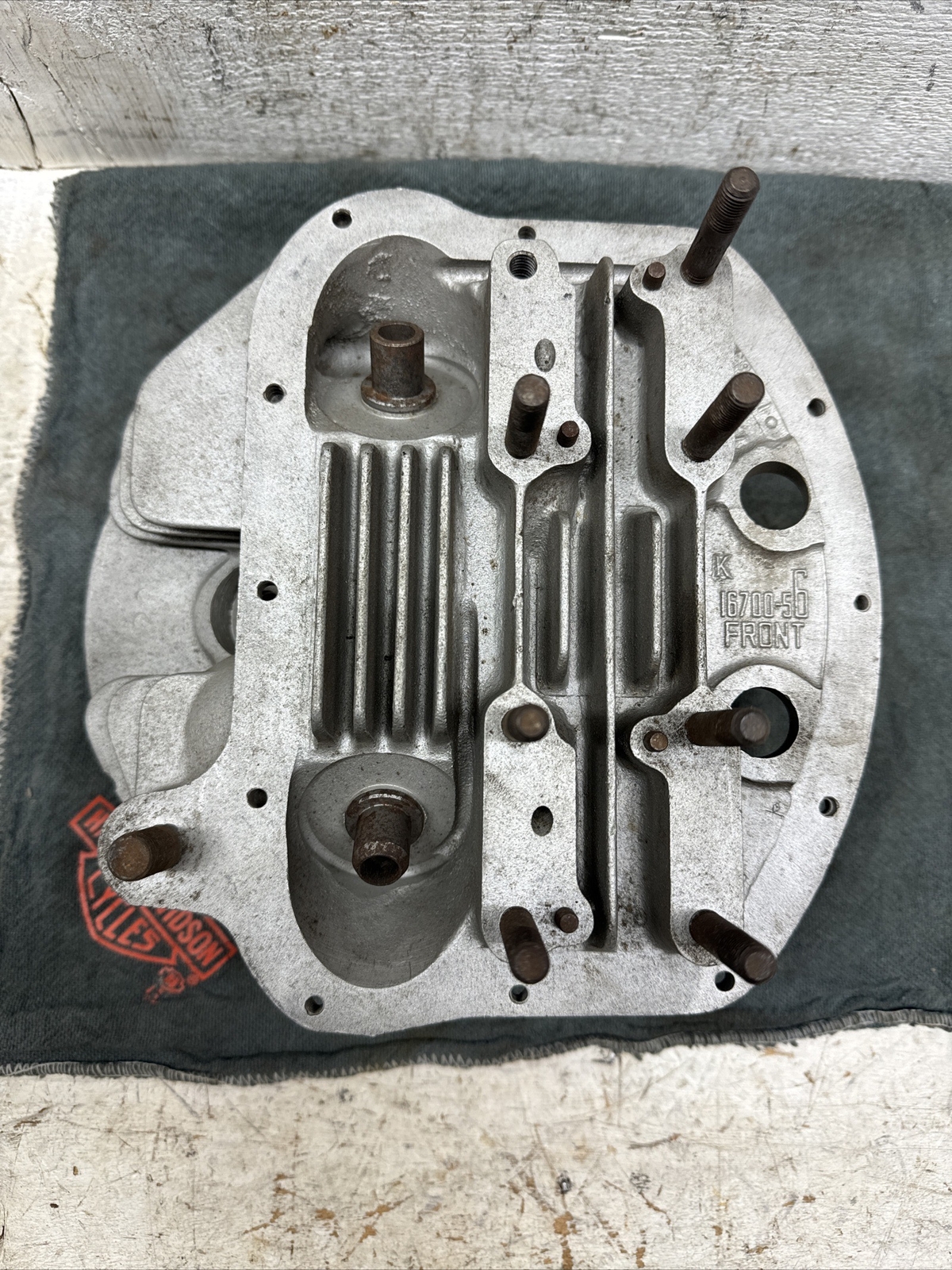 1963-1965 Harley-Davidson Panhead Head Outside Oiler Front Duo Glide ...