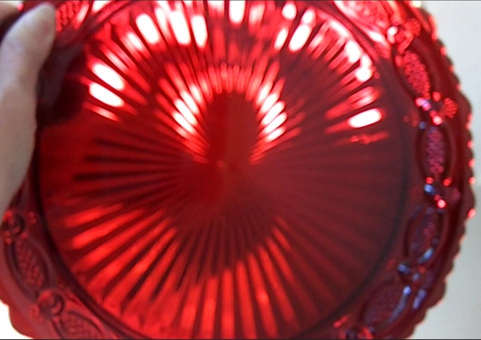 Avon Cape Cod Ruby Red Dinner Plates 10 3/4" Set of 4 Glass Plates Y5 ...