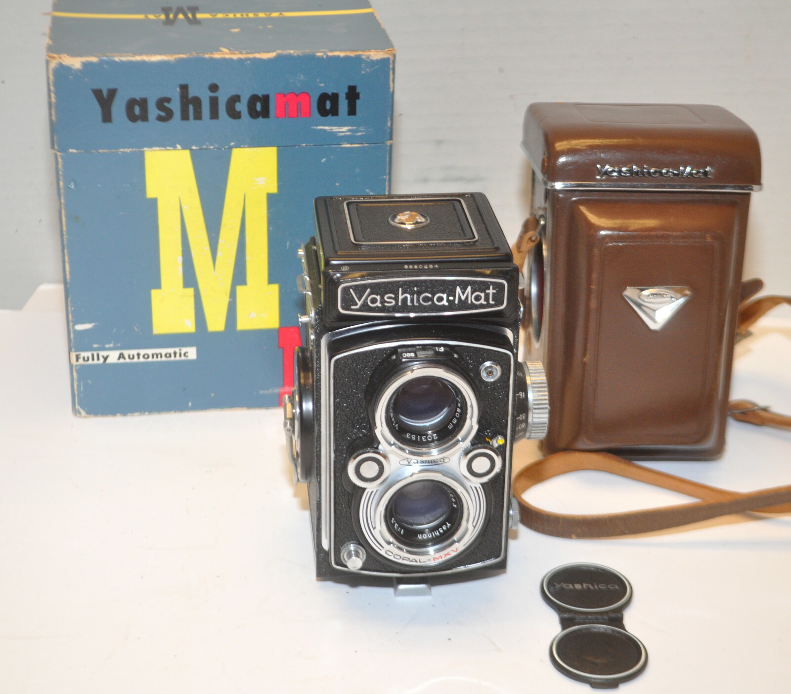 1958 Yashica-Mat Fully Automatic Medium Format TLR Camera Yashinon 80mm ...