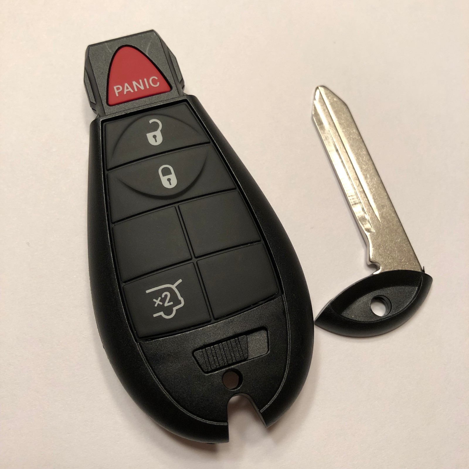 OEM JEEP Keyless Entry Remote Key Fob Fobik 4 Button IYZ-C01C | eBay