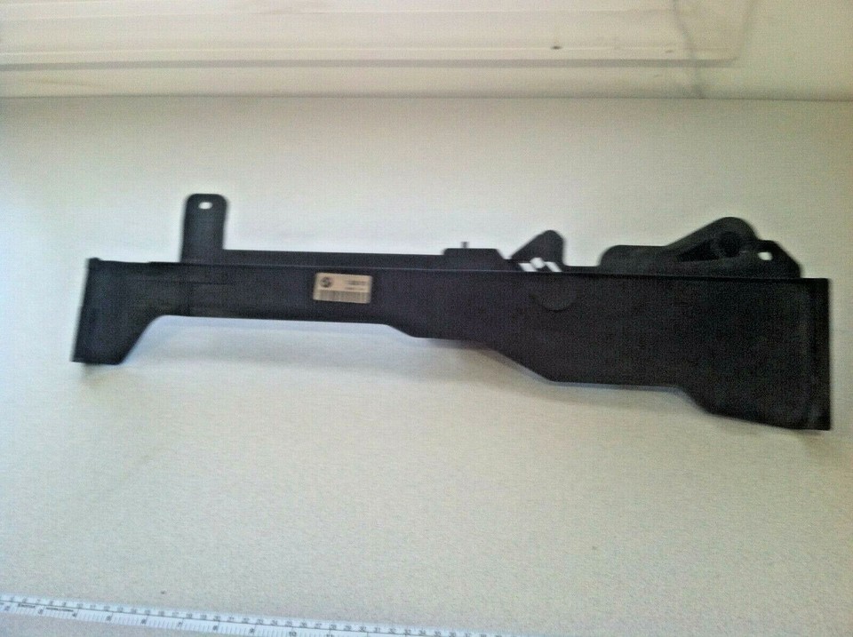 2000-2006 BMW X5 E53 ~ RADIATOR MOUNTING PLATE ~ 17111438819 | eBay