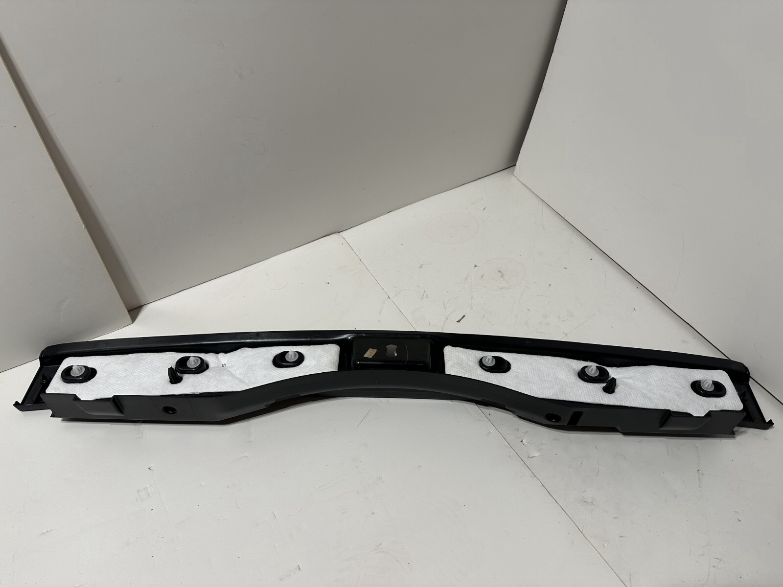 2017 Mercedes-Benz Gls-class X166 Boot Sill Cover Trim A1666900401 for ...