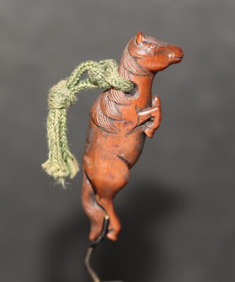 Netsuke - Netsuke Stand