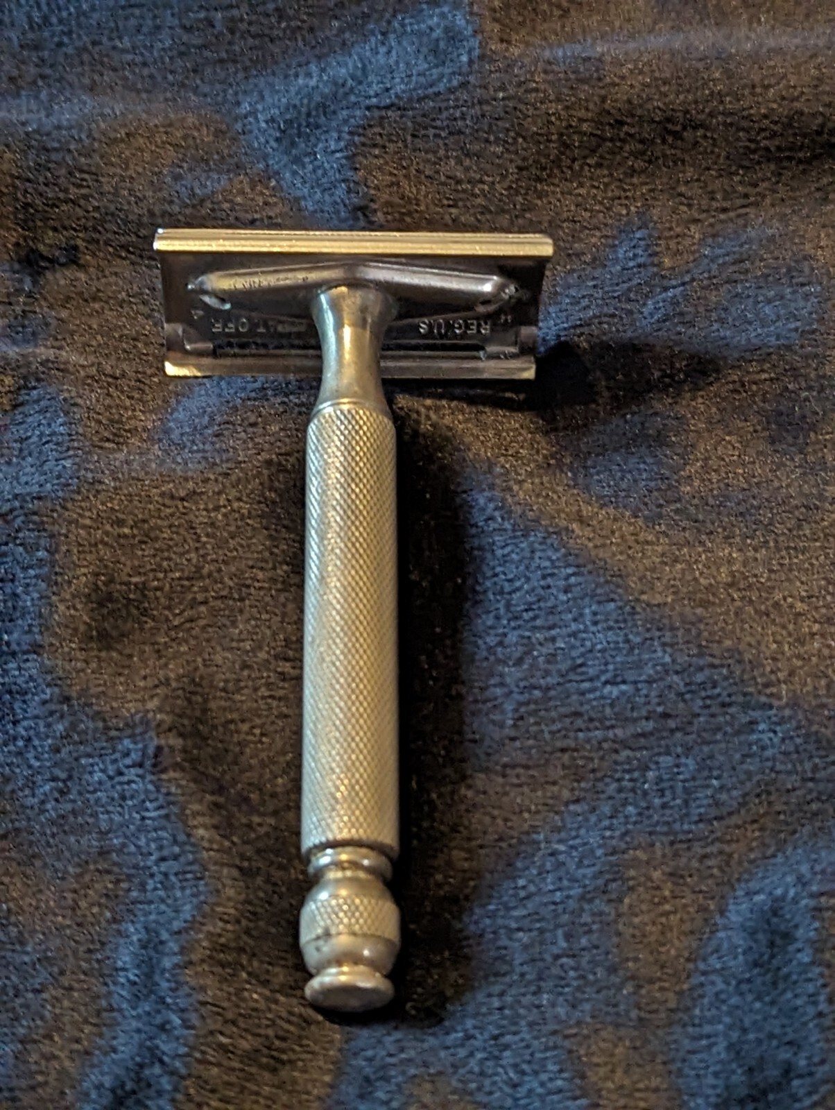 Gillette Ball End Nickel Tech Vintage Three Piece Double Safety Razor ...
