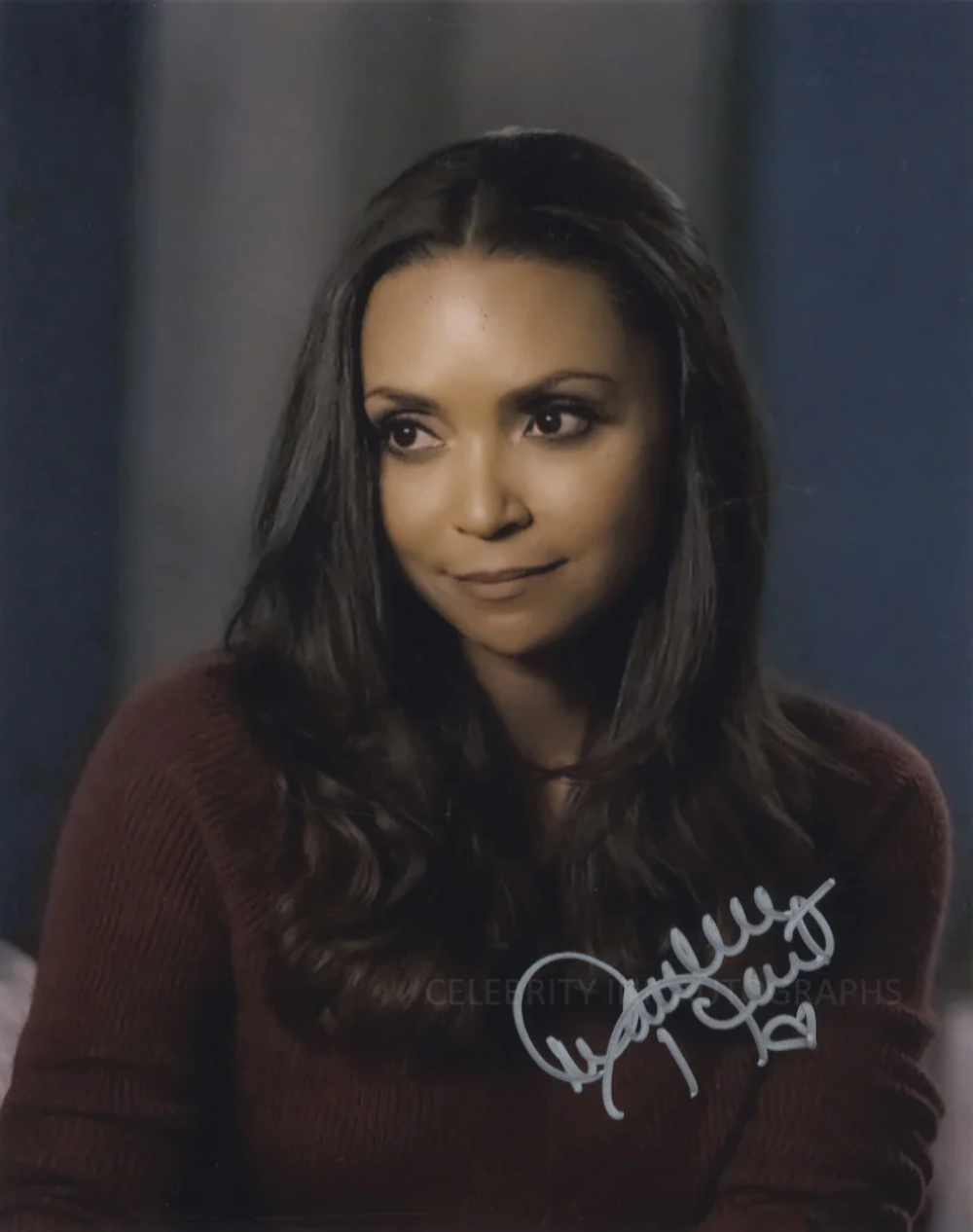 DANIELLE NICOLET as Cecile Horton - The Flash GENUINE SIGNED AUTOGRAPH ...