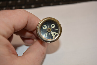 MARBLES ARMS & MFG. CO COMPASS. ORIGINAL MARBLE BRASS COMPASS. LAPEL ...