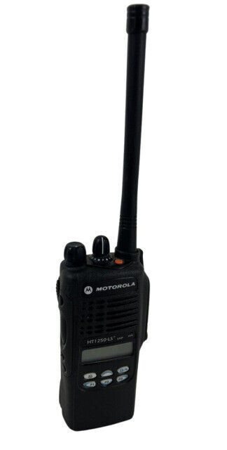 Motorola HT1250 LS+ 136-174MHz 5W Portable Two Way Radio ...