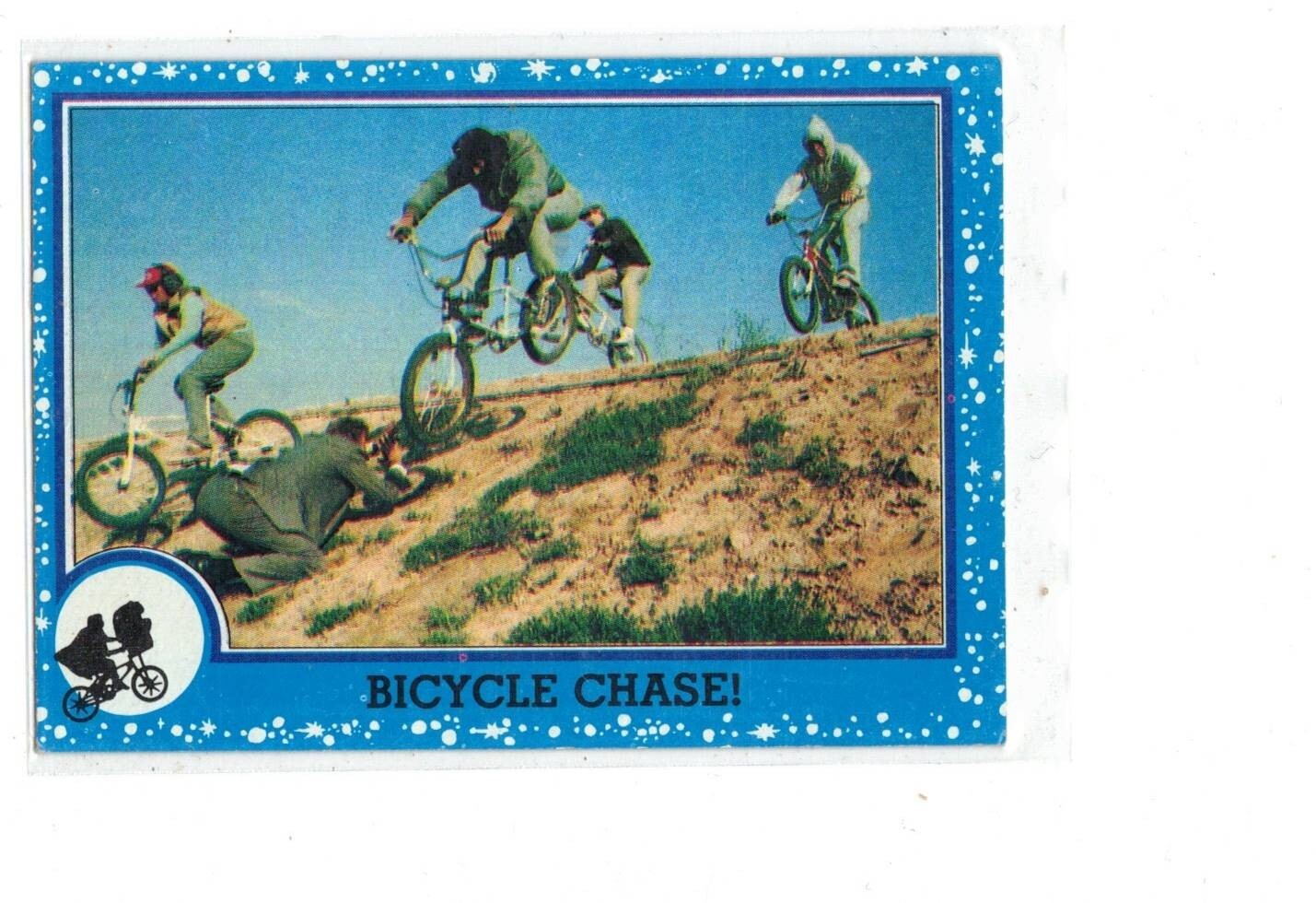 BICYCLE CHASE 1982 Topps E.T. The Extra-Terrestrial #65-W/TOP LOADER | eBay