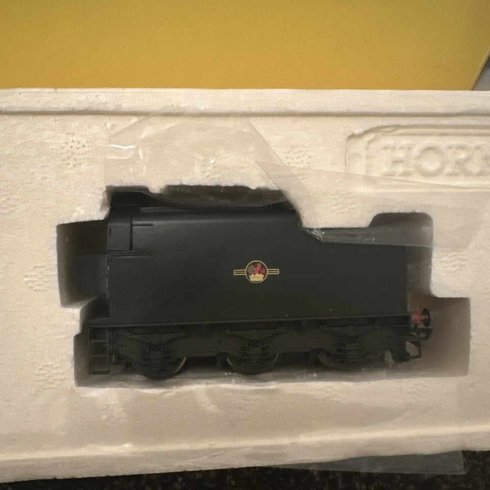 Hornby R2344 BR 0-6-0 Class Q1 Loco 33009 Black Weathered Edition | eBay UK