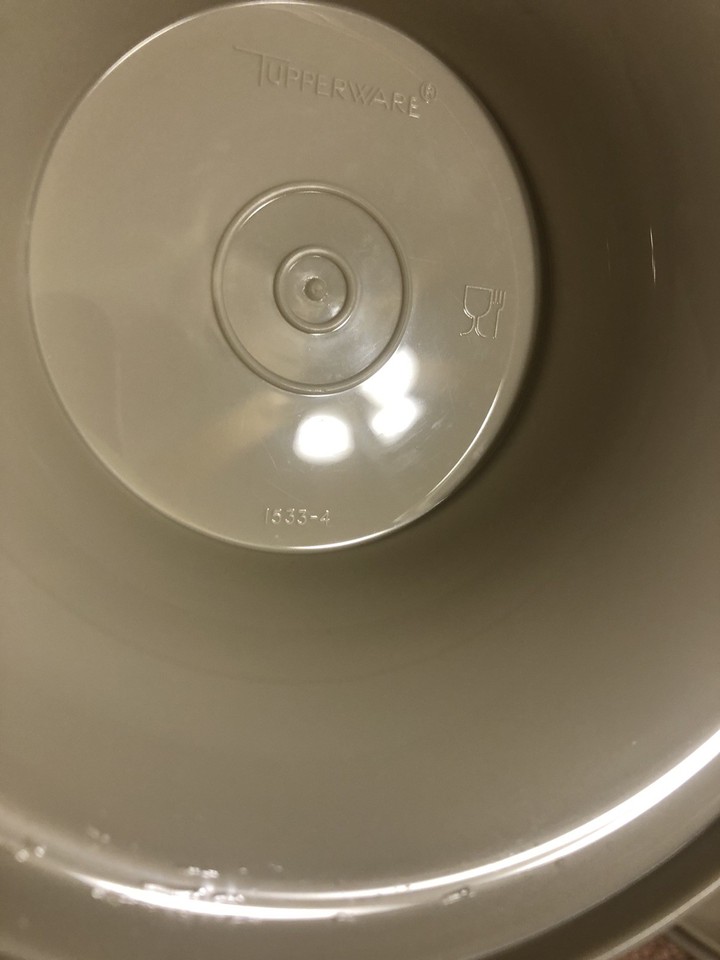 Vintage Almond Tupperware Serve It All Cake Stand & Chips & Dip Set | eBay