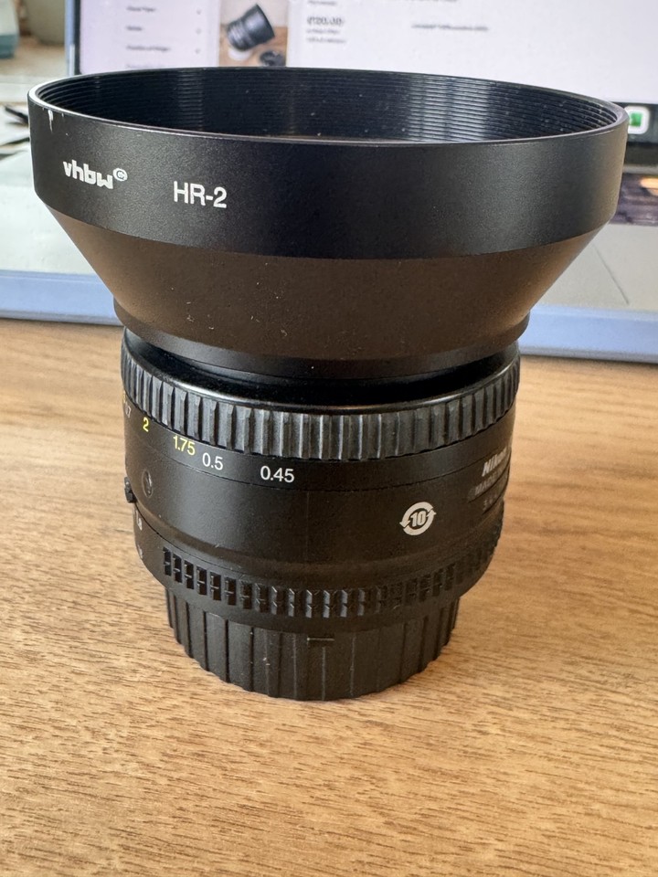 Nikon AF NIKKOR 50mm f/1.8D Lens & metal lens hood | eBay UK