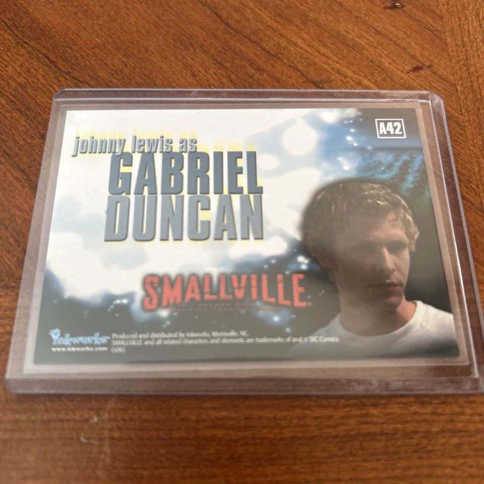 Authentic Inkworks Smallville Gabriel Duncan, Johnny Lewis Actor ...