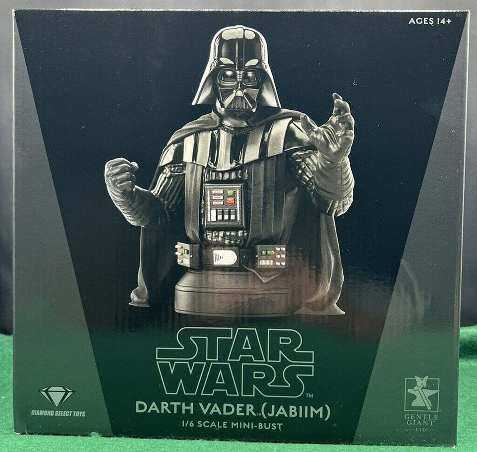 Star Wars Disney + Obi-Wan Kenobi Mini Bust DARTH VADER Jabiim Ver ...