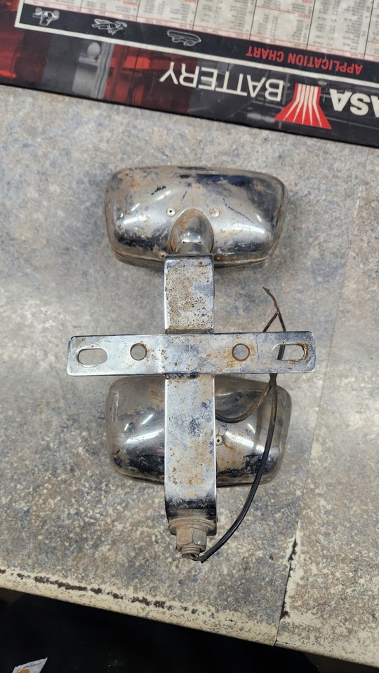 Vintage custom dual headlights Panhead Knucklehead chopper Bobber ...