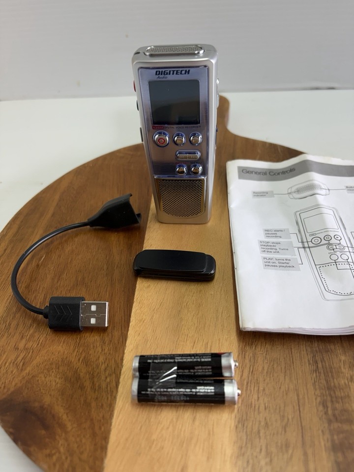 Digitech XC-0279 Digital Voice Recorder Handheld mic / Headphone Jack ...