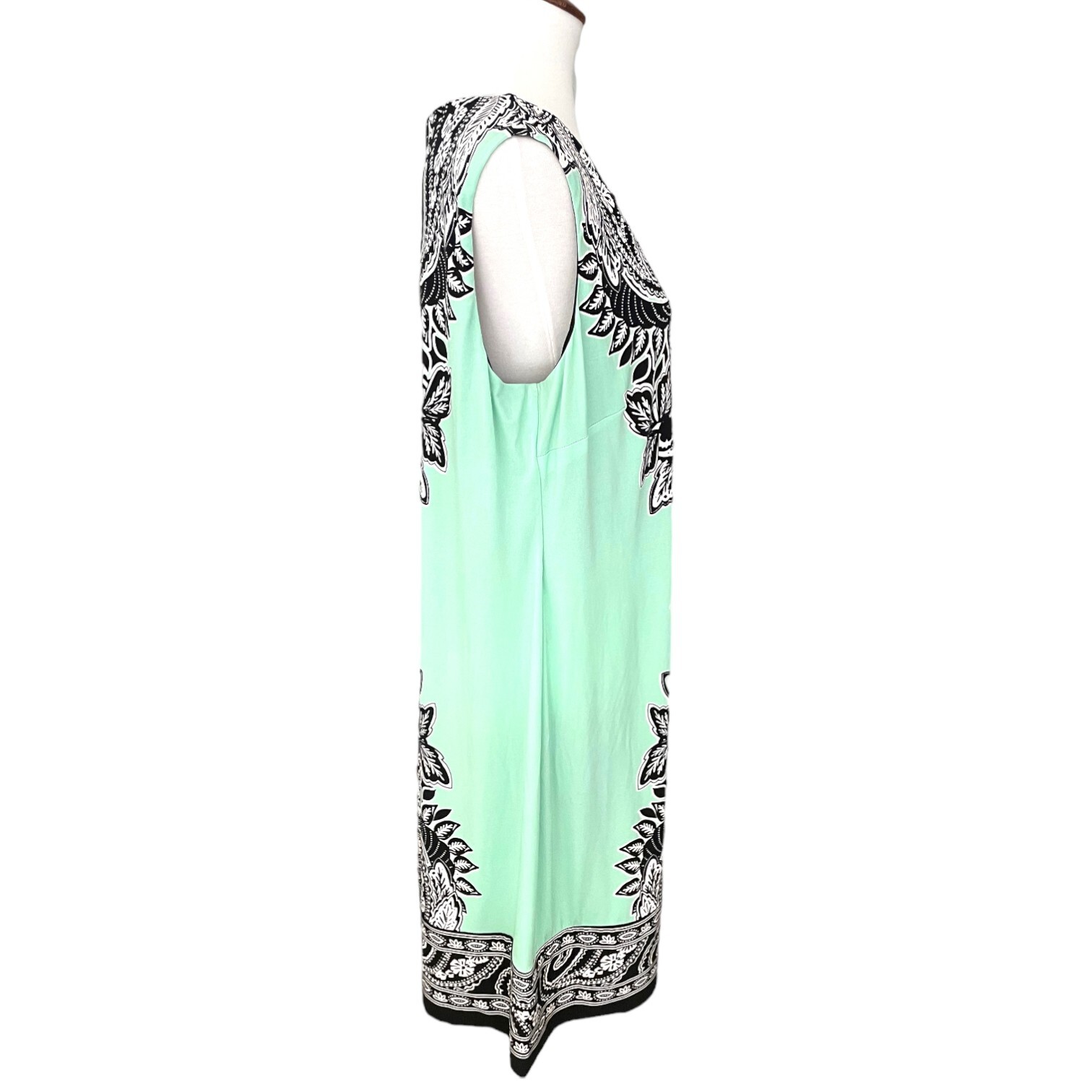 JM Collection Mint Green Sleeveless Embellished Shift… - Gem